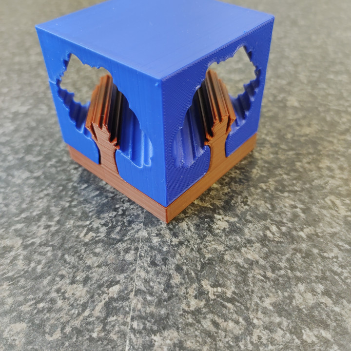 3D Printable Impossible Tree by Grootel