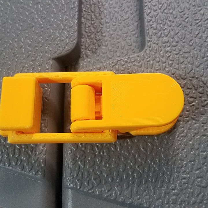 3D Printable Lever Latch With Locking System by cu de vaca