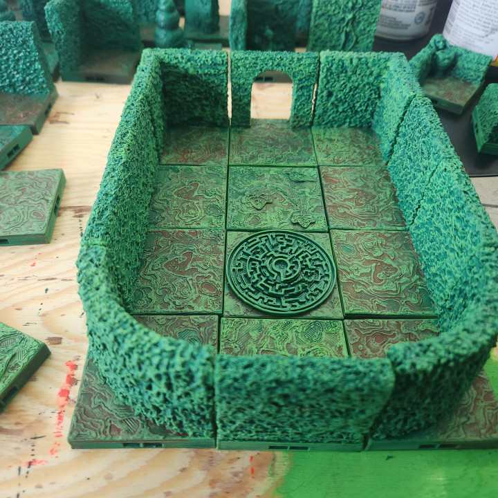 3D Printable AEHDGE0 - Hedge Maze Starter Set by Aether Studios