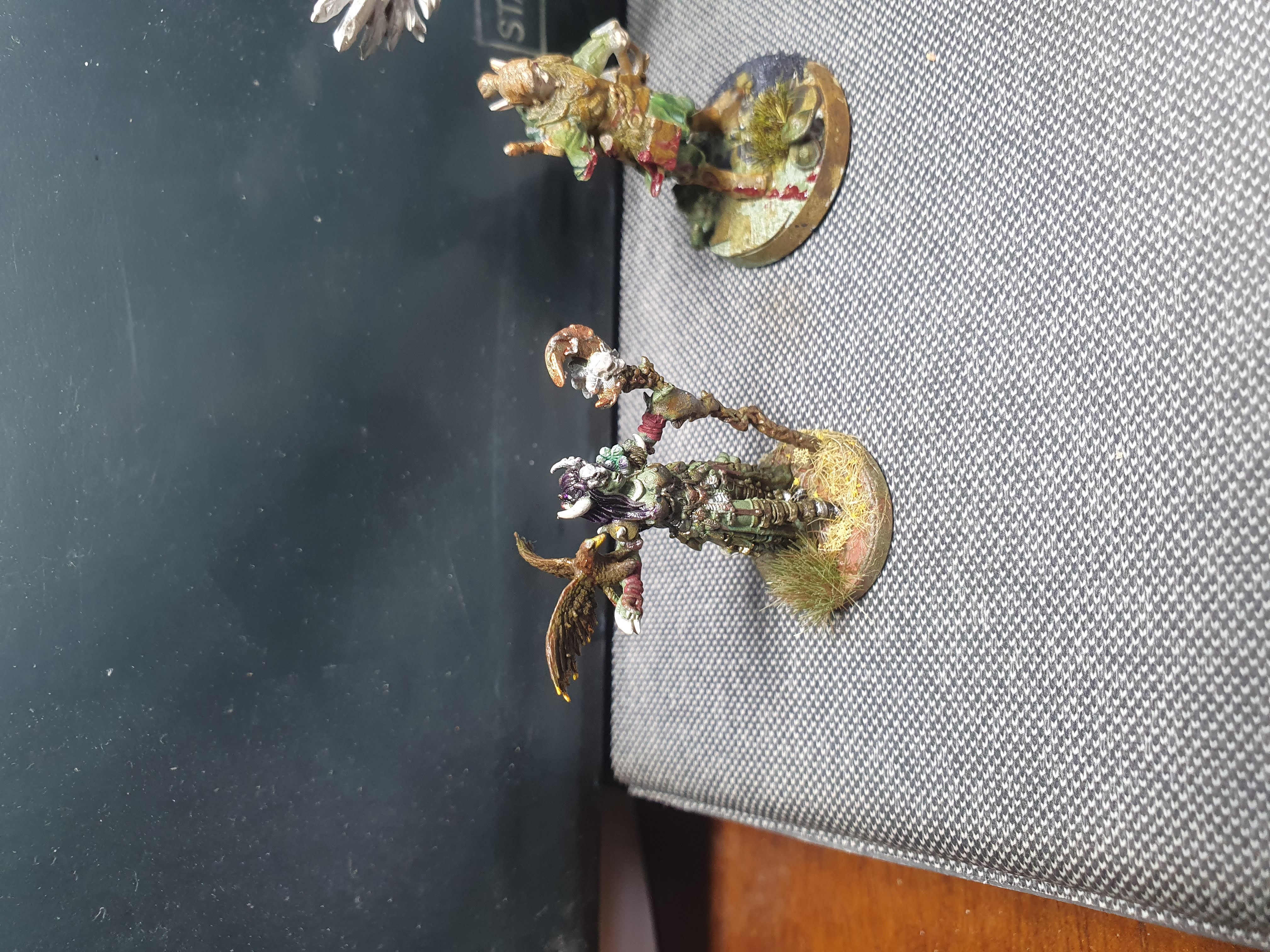 3D Printable (0028) Female human elf half orc tiefling sorceress wizard ...