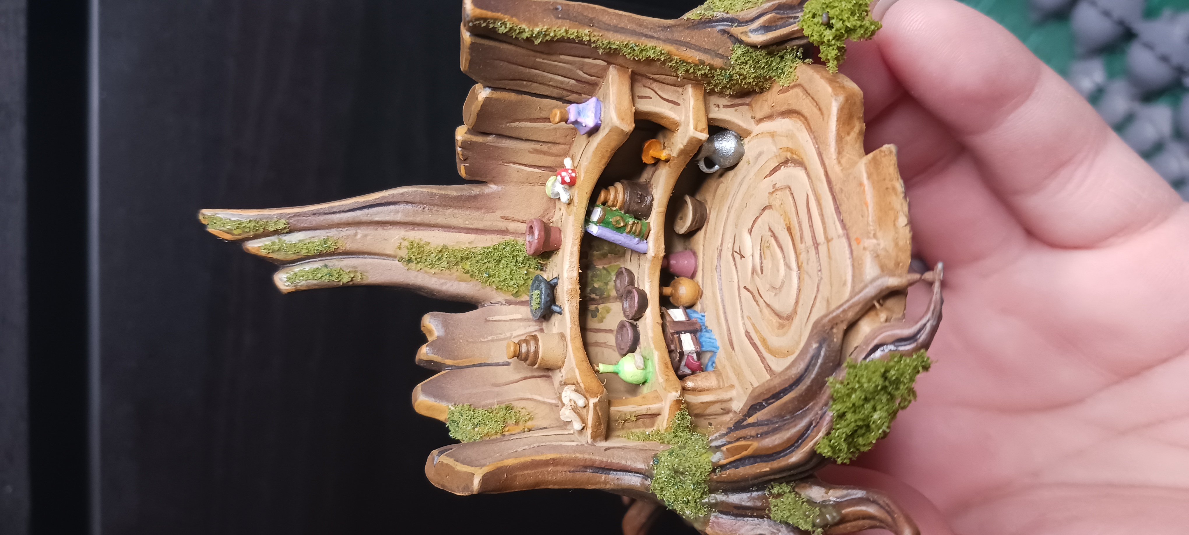 3D Printable Druid Potions Tree by STL Miniatures