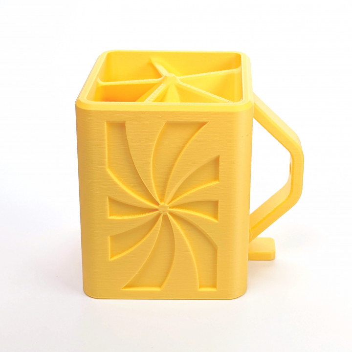 3D Printable Flippity Cup! by Clockspring