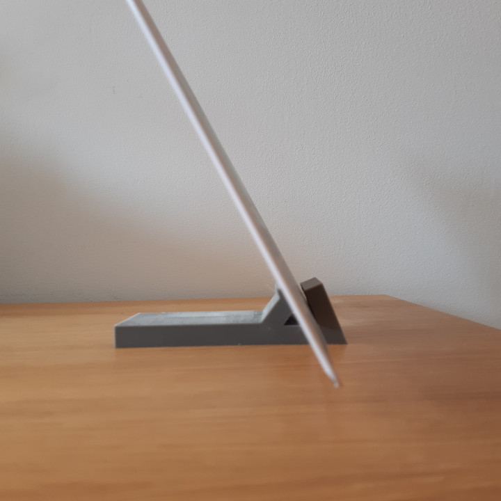 3D Printable Metal plate support by Clément Wadoux