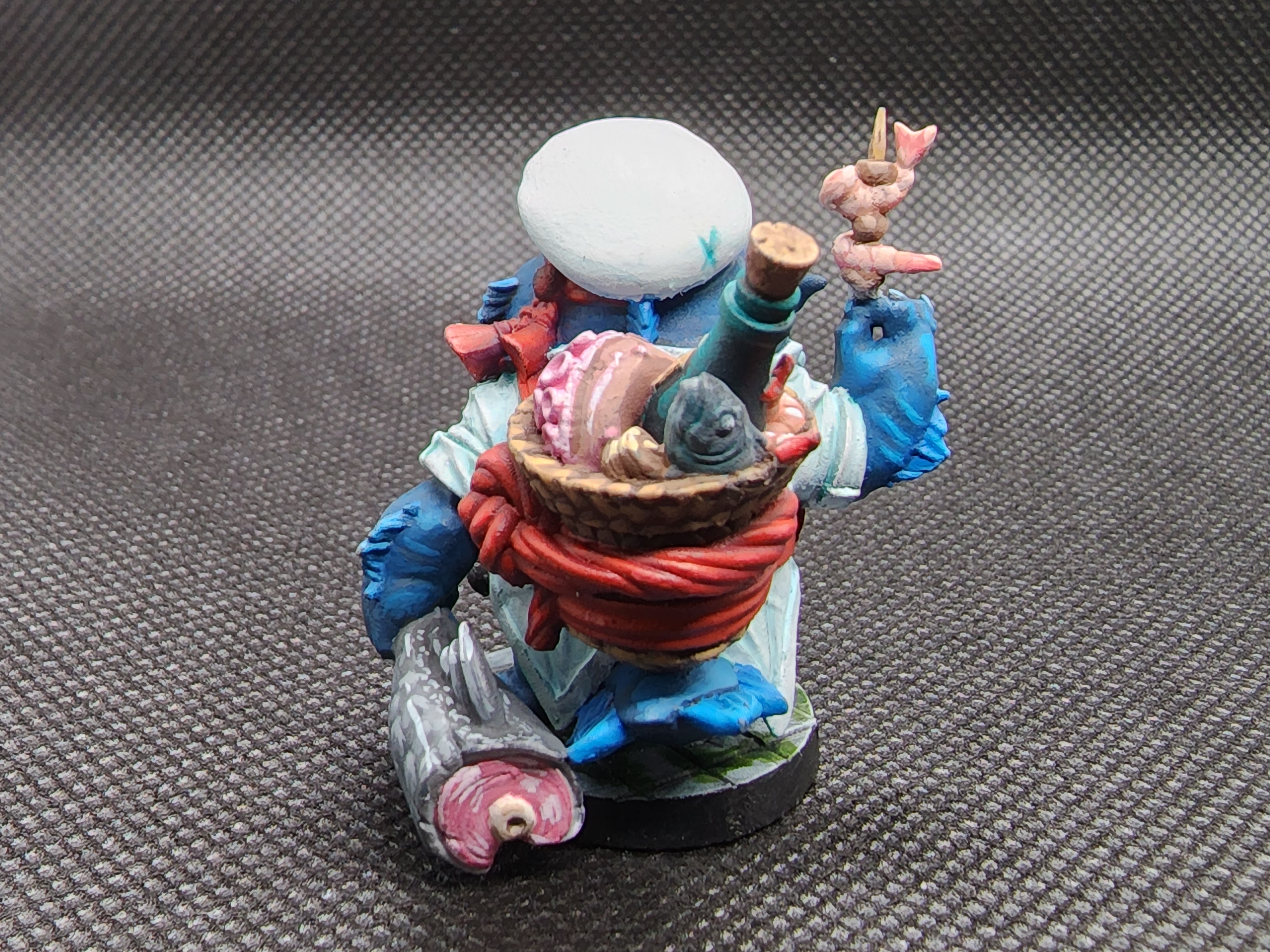 3D Printable Ganbon-san, the Chef Locathah by Bite the Bullet