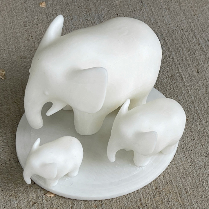 3D Printable Elephant family by Philippe Barreaud