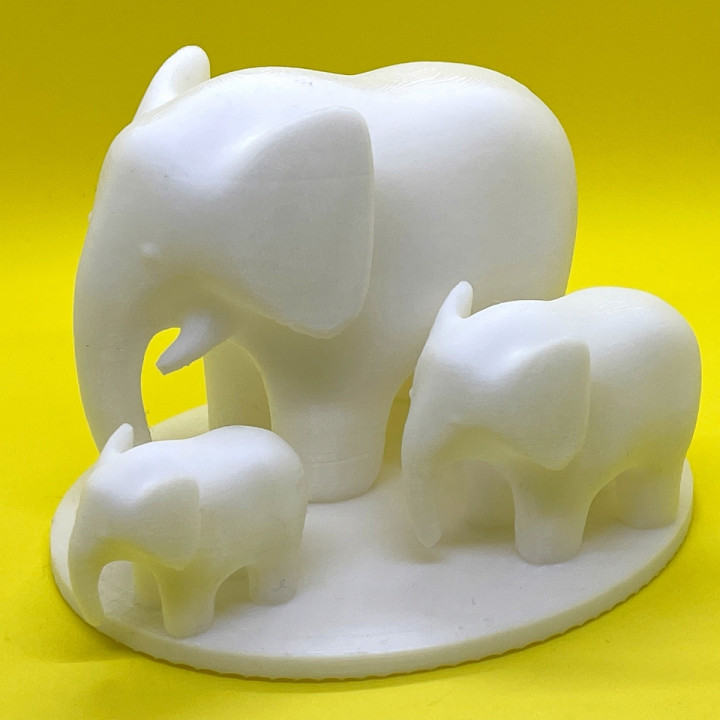 3D Printable Elephant family by Philippe Barreaud