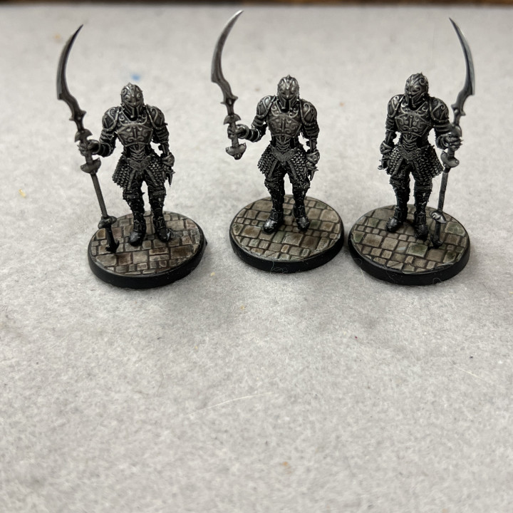 3D Print of Animated Armor Set / Cursed Castle Guard / Ghost Possessed ...