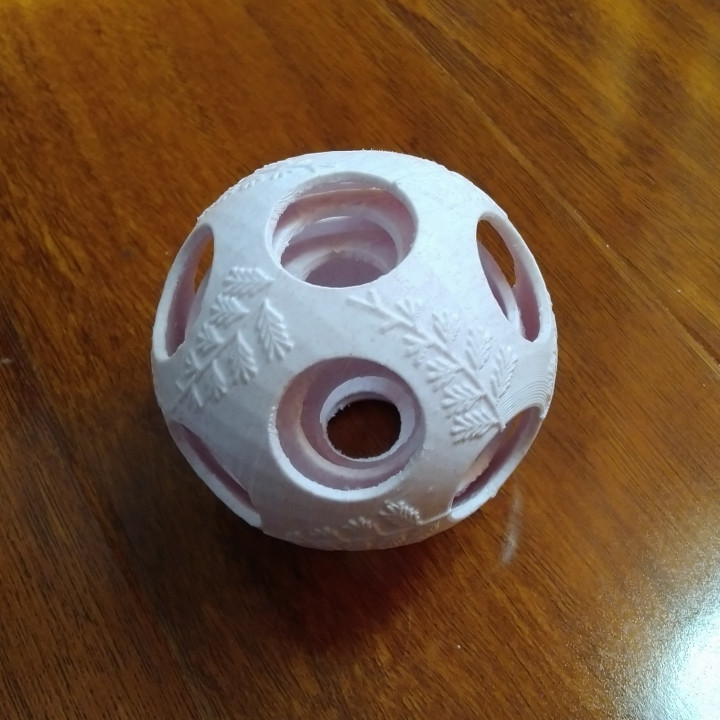 3D Printable Fidget ball - fern leaf by Justin Lin