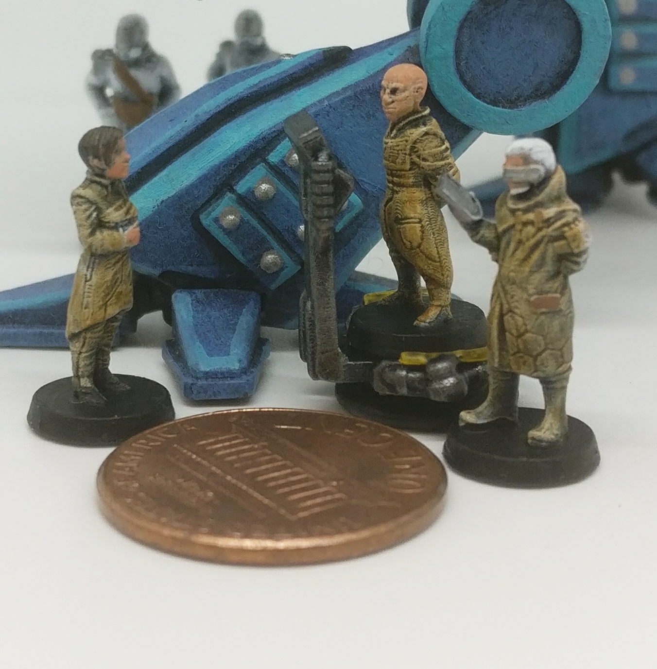 3D Printable Sci-fi Human Scientists/NPCs [Support-free] by Evan Carothers