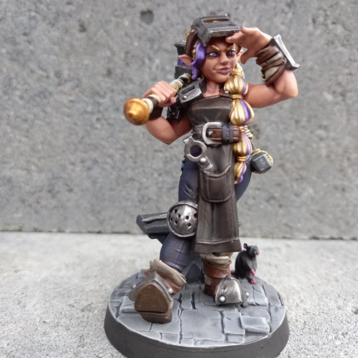 3D Printable Helen, the Blacksmith Halfling by Bite the Bullet