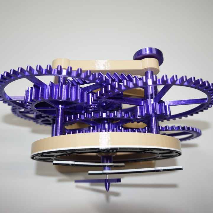 3D Printable Silent Desk Clock by Steve Peterson