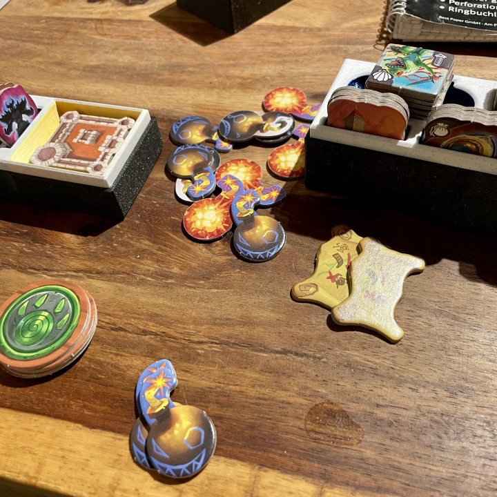 3D Print of Small World of Warcraft - SmallWorld Storage Solution by gulliben