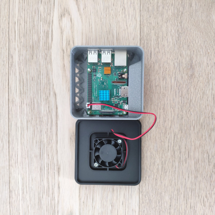 3D Printable RPI 3B AND 4B CASE by Kevin Thomas