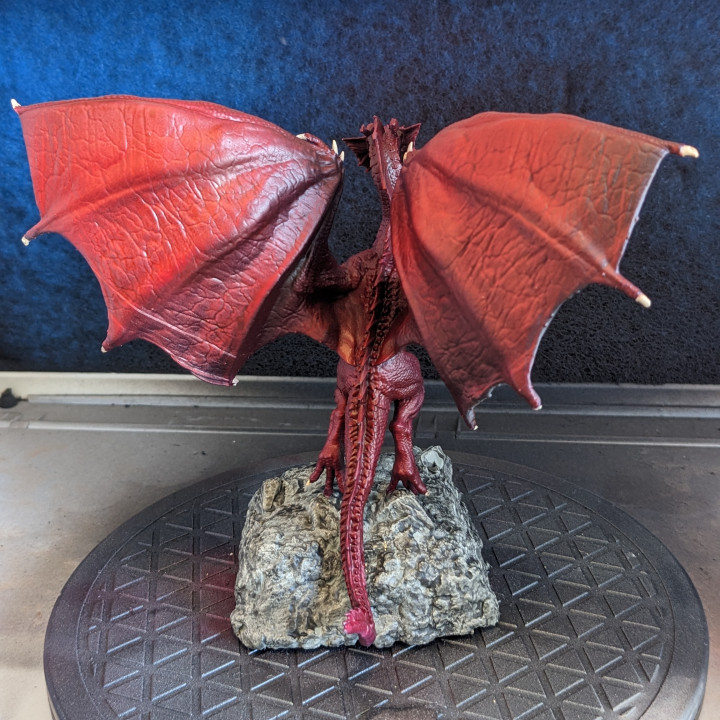 3D Print of Adult Fire Dragon / Classic Mountain Encounter / Red Flame ...