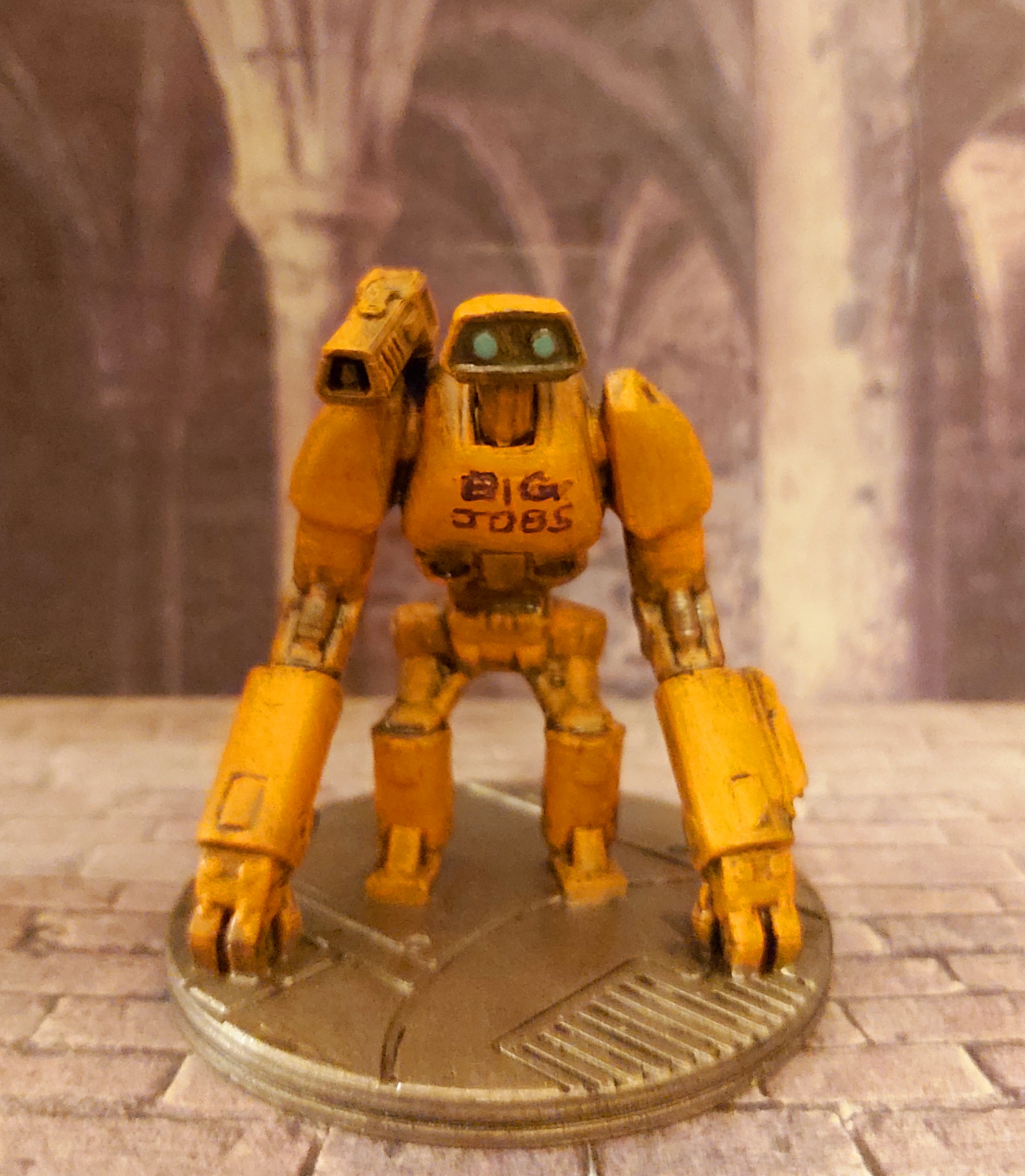 3D Printable Sci-fi "R-CEE" bot [Support-free] by Evan Carothers