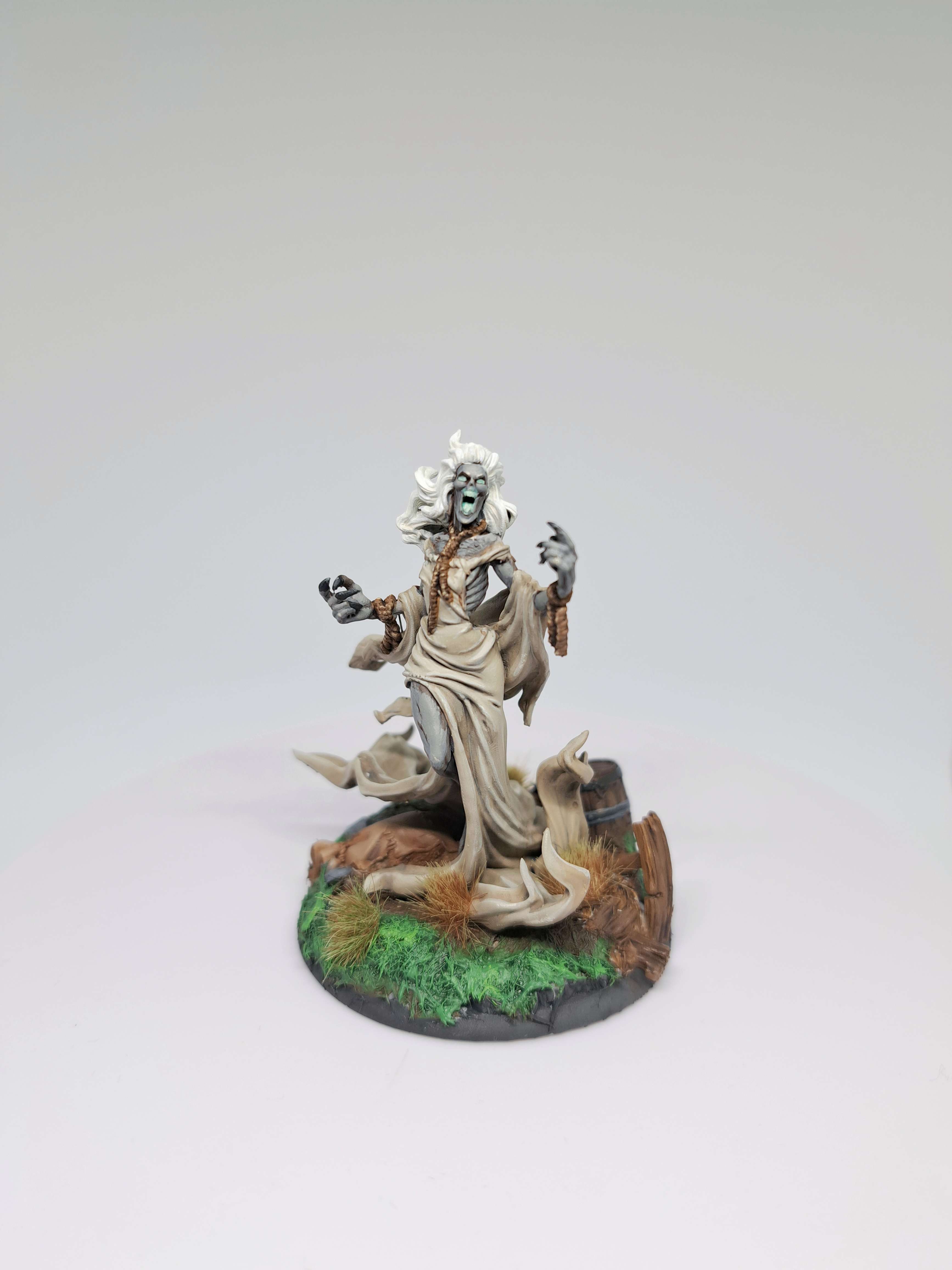3D Printable Banshee 75mm and 32mm pre-supported by White Werewolf Tavern