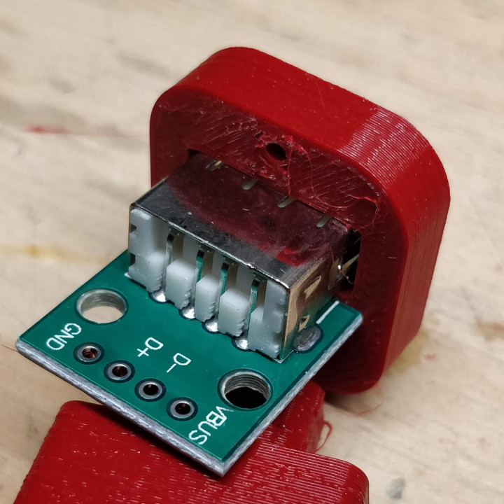 3D Printable USB-A Female Breakout Cable Housing by James P