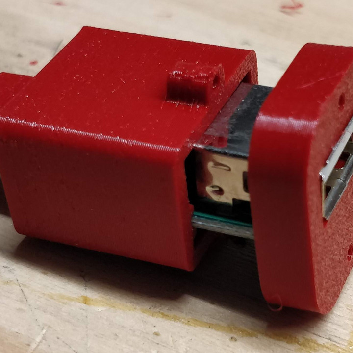 3D Printable USB-A Female Breakout Cable Housing by James P