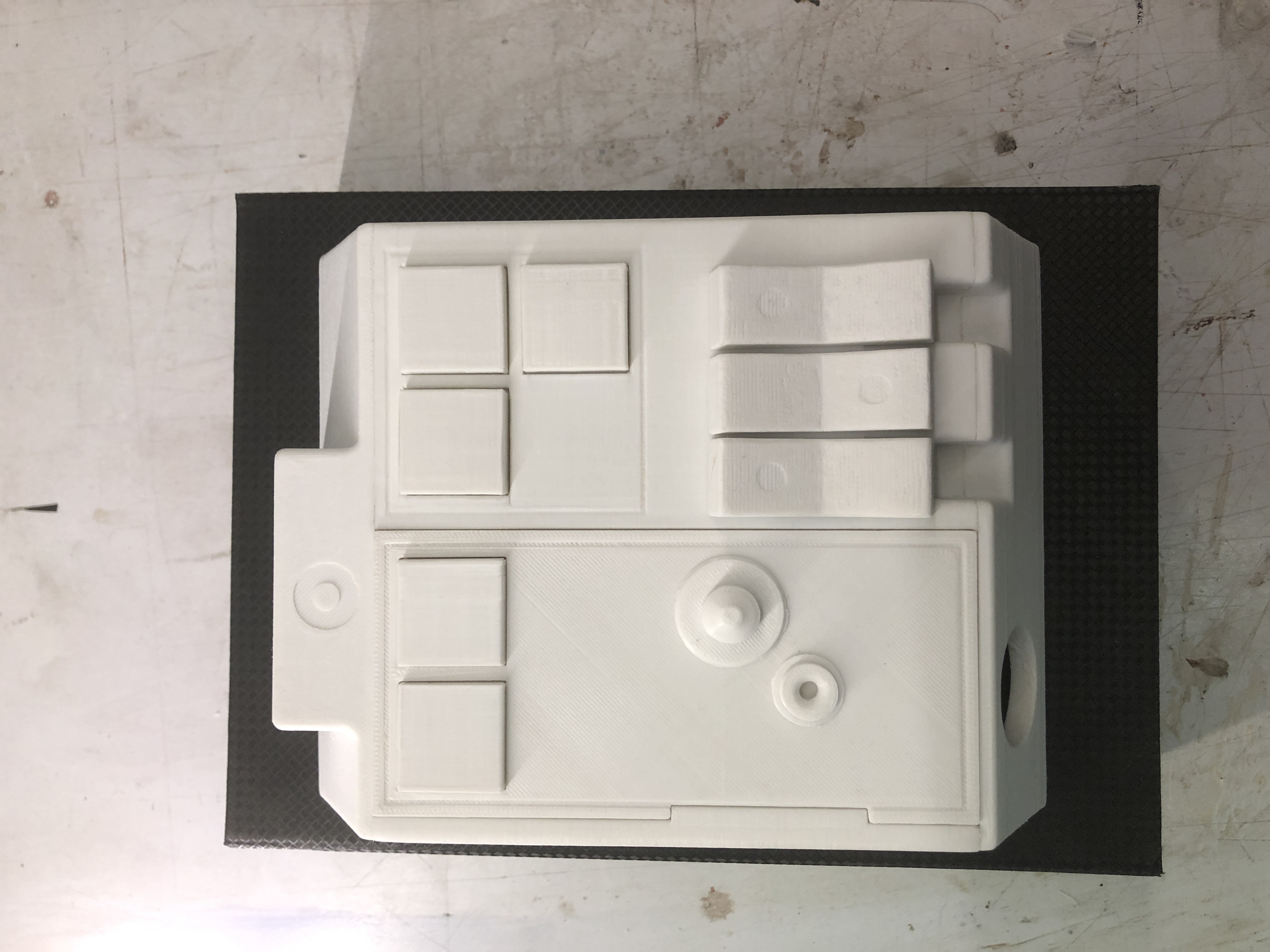 3D Printable X-Wing Pilot Chest Box by Josh