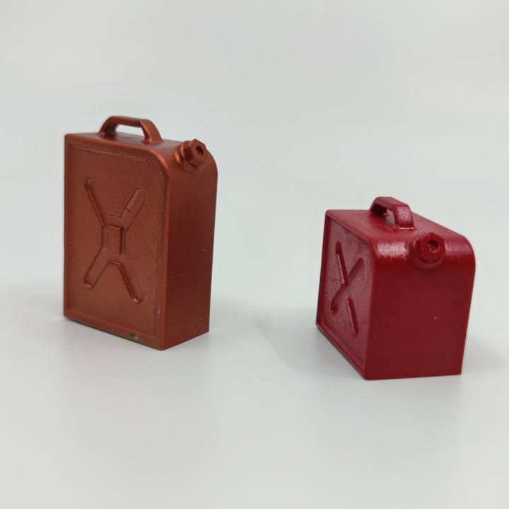 3D Printable Fuel Can Tall by Ian Jim
