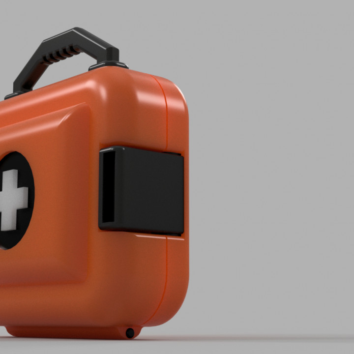 3D Printable Overland medical box by Ian Jim