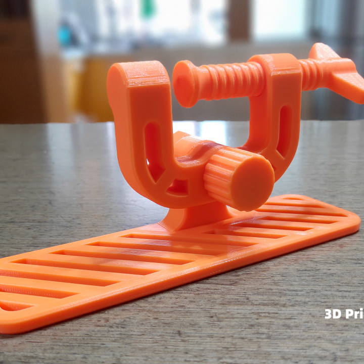 3D Printable Table Clamp by Frank Cheung