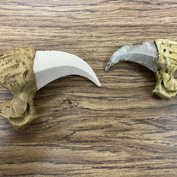 3D Print of Chimera Claw - Monster Trophy by Hollowknight Creations