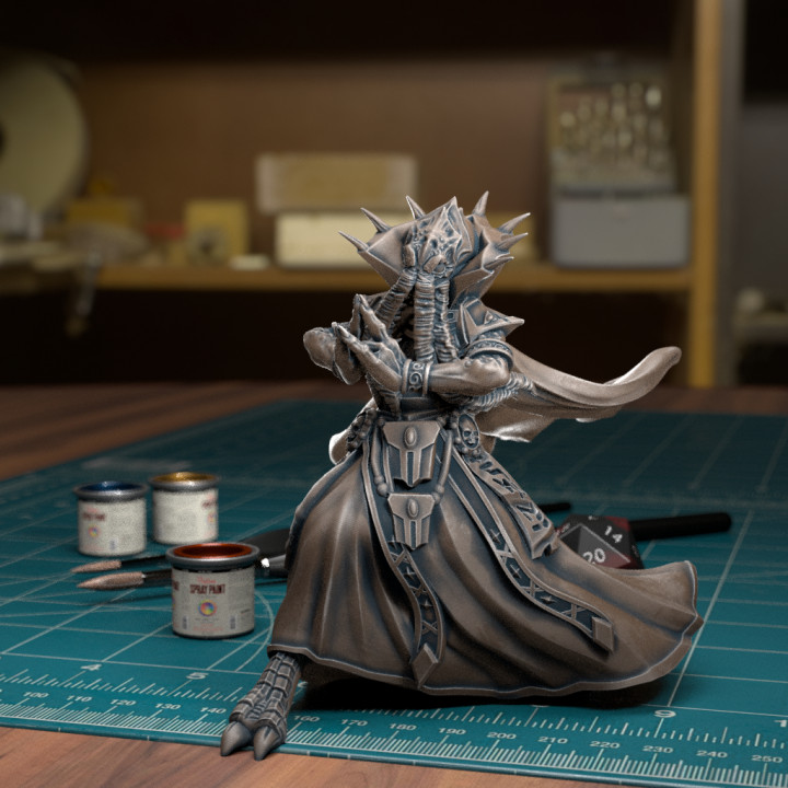 3D Printable BrainFlayer 02 [Pre-Supported] by TytanTroll Miniatures