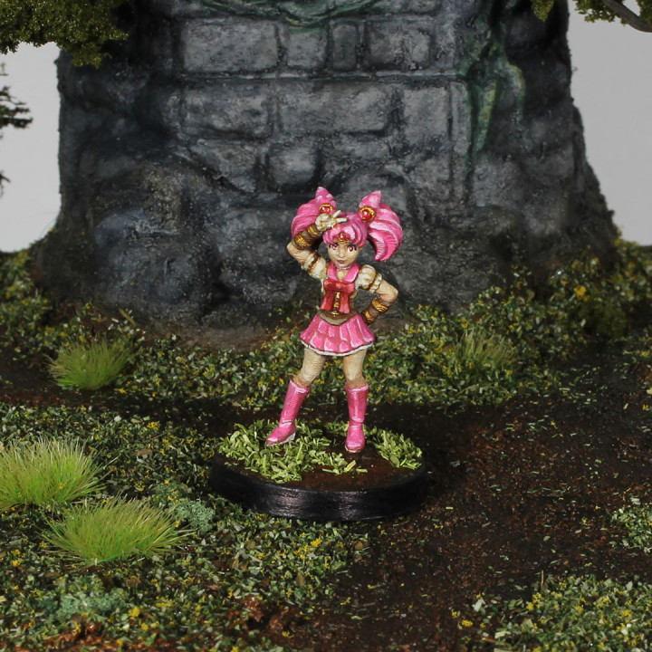 3D Printable Little Lunar Princess - 32mm - DnD by EthanTSavage