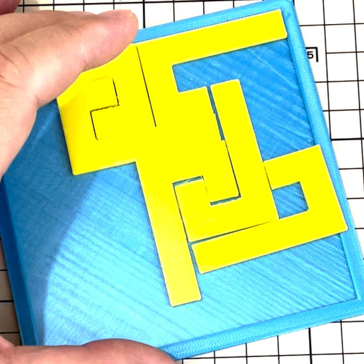 3D Printable A simple DIFFICULT jigsaw puzzle by Henry Wang