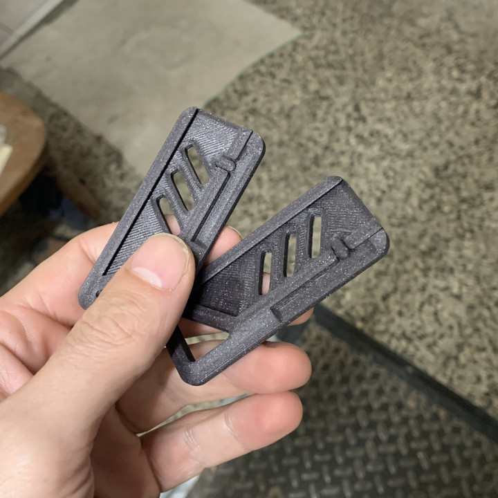 3D Printable Blade knife by Valentino Hesse