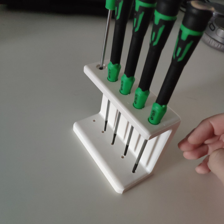 3D Printable Screwdriver stand by Dan Dfg
