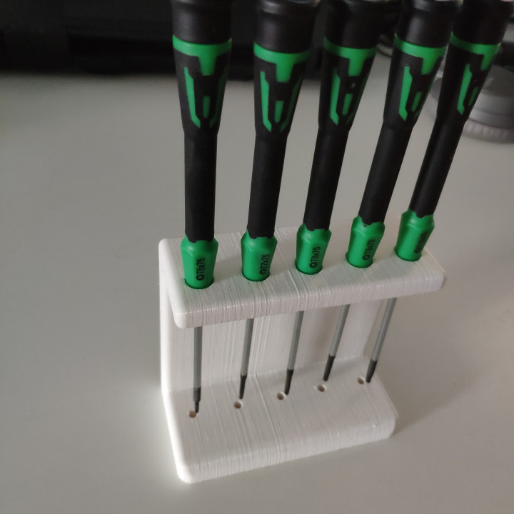 3D Printable Screwdriver stand by Dan Dfg