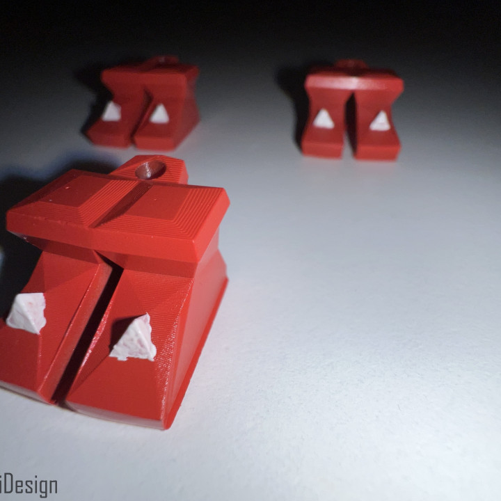 3D Printable Old School Runescape Dragon Boots Keychain by Luis Garcia