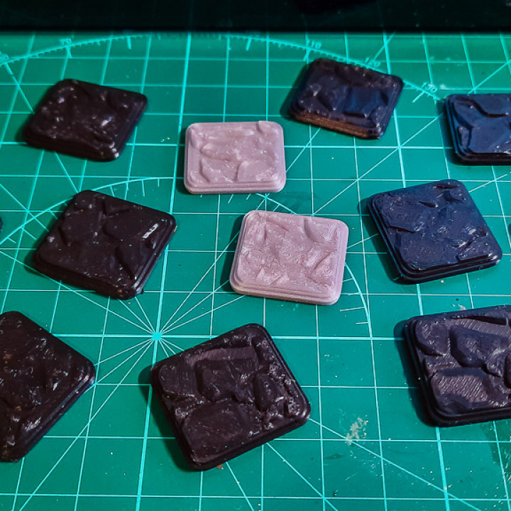 3D Printable HeroQuest Custom Stone Bases by PalmThreeDee