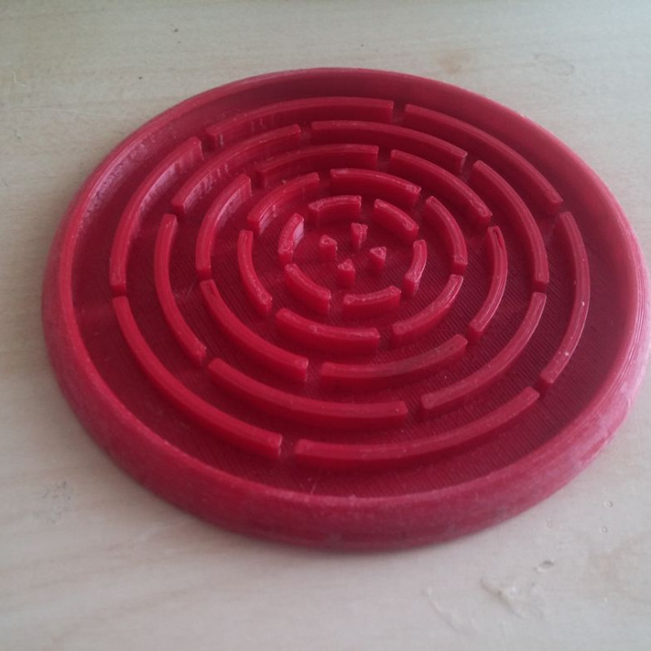 3D Printable Coaster (spill free) by deniz