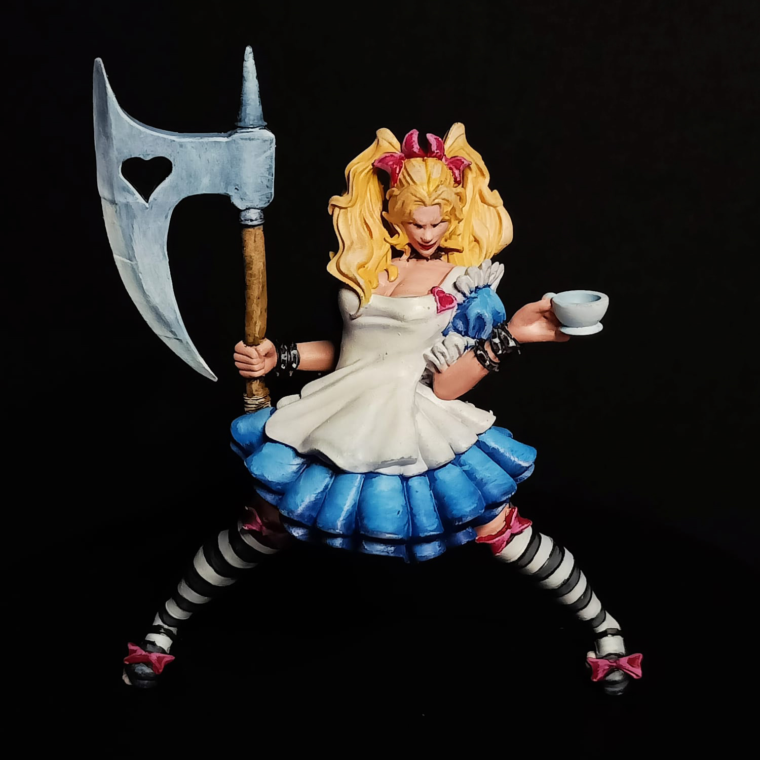 3D Printable Bad Bad Alice in Wonderland by Heroes Infinite