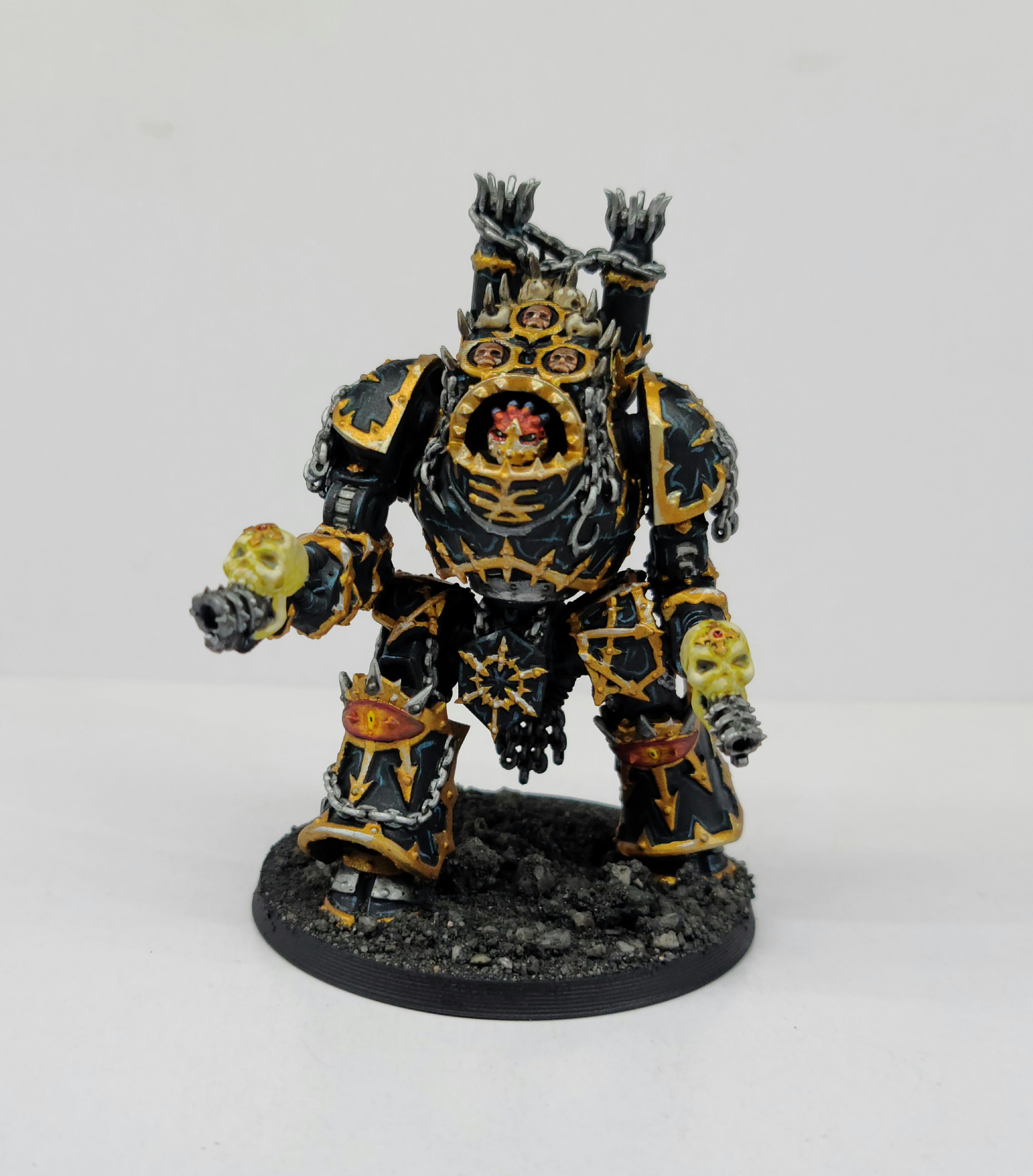 3D Printable CHAOS WAR MACHINE by MCGuild