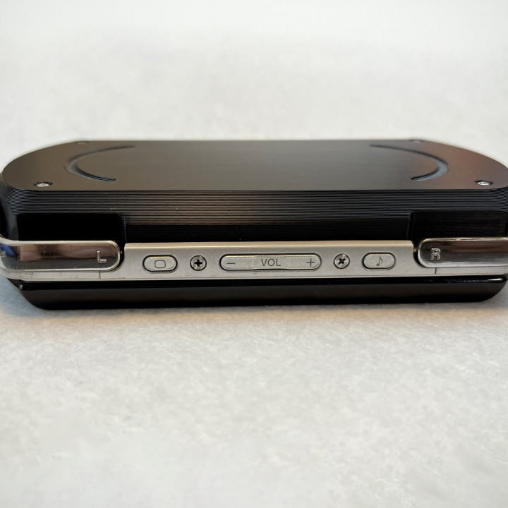 3D Printable PSP Go Battery Expansion Rear Shell by Hipcat