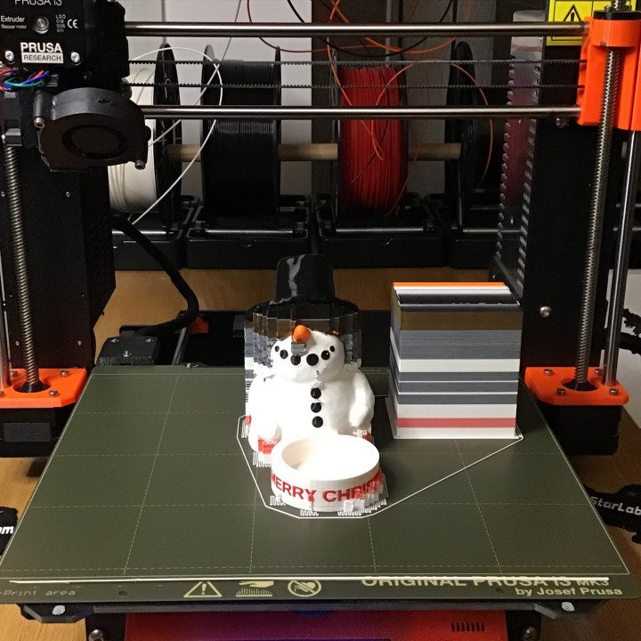 3D Printable Snowman Tealight by Star Labs 3D, LLC