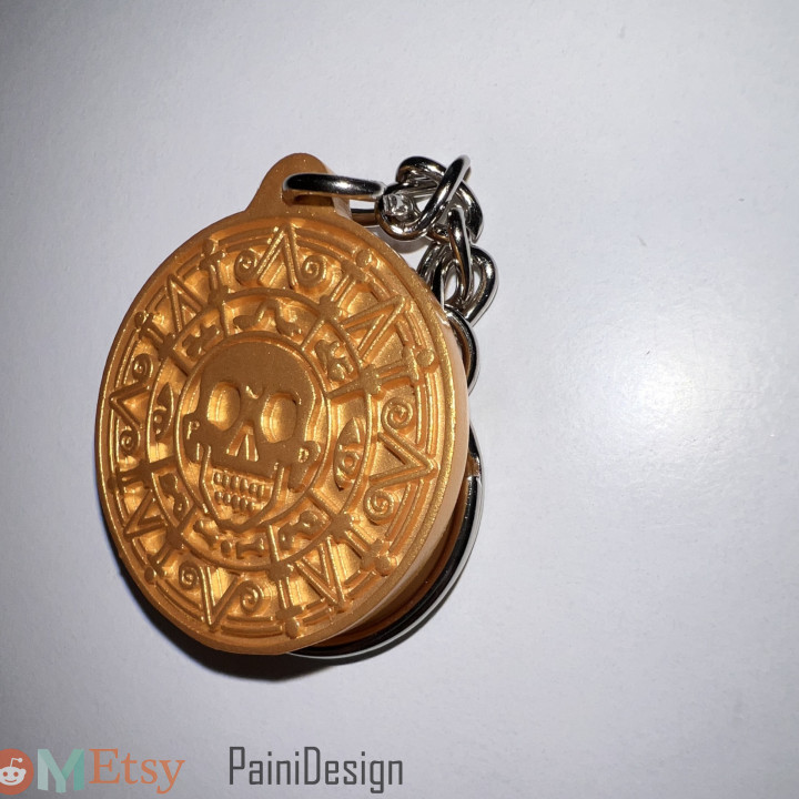3D Printable Pirates of the Caribbean Aztec coin keychain by Luis Garcia