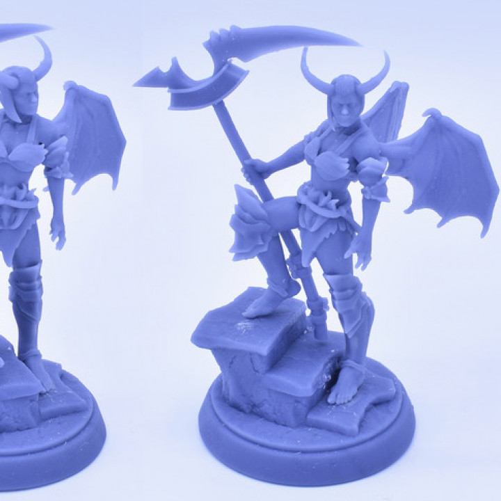 3D Printable DEMON FEMALE by Ismael Panadero Garcia