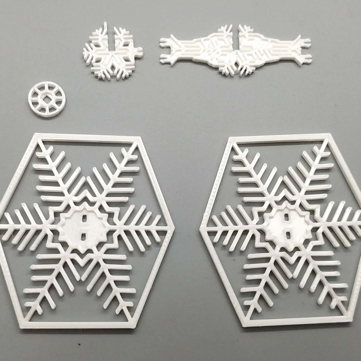 3D Printable Snowflake TIE Fighter Kit Card Ornament by Michael Grugel 3D Printable Snowflake TIE Fighter Kit Card Ornament by Michael Grugel
