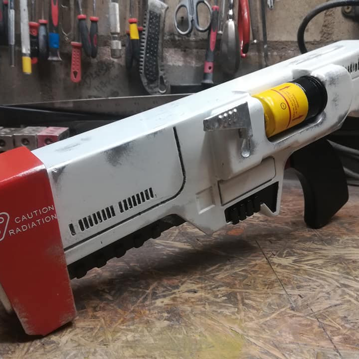 3D Printable Fallout 4 Institute Laser Pistol by Tie Kai
