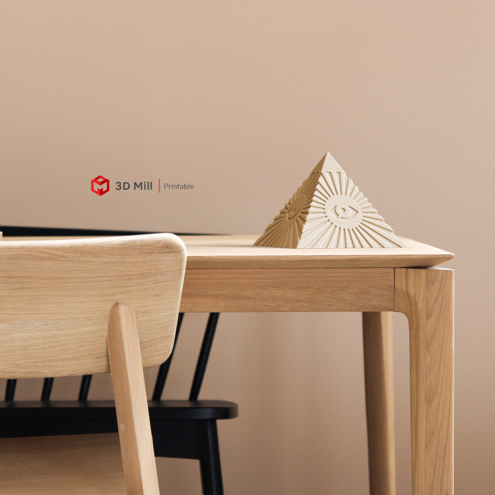 3D Printable PYRAMID STYLIZED BOX by 3D Mill