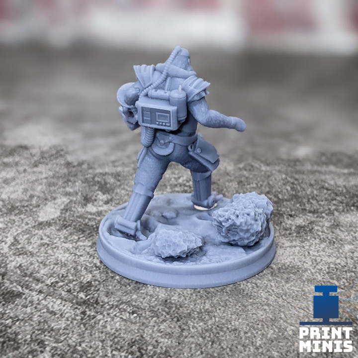 3D Printable Enforcer Commander - Simii Species - Narok Prison ...