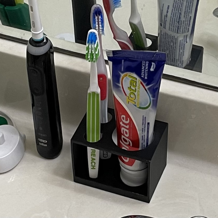3D Printable Toothbrush and Toothpaste holder by Harrison