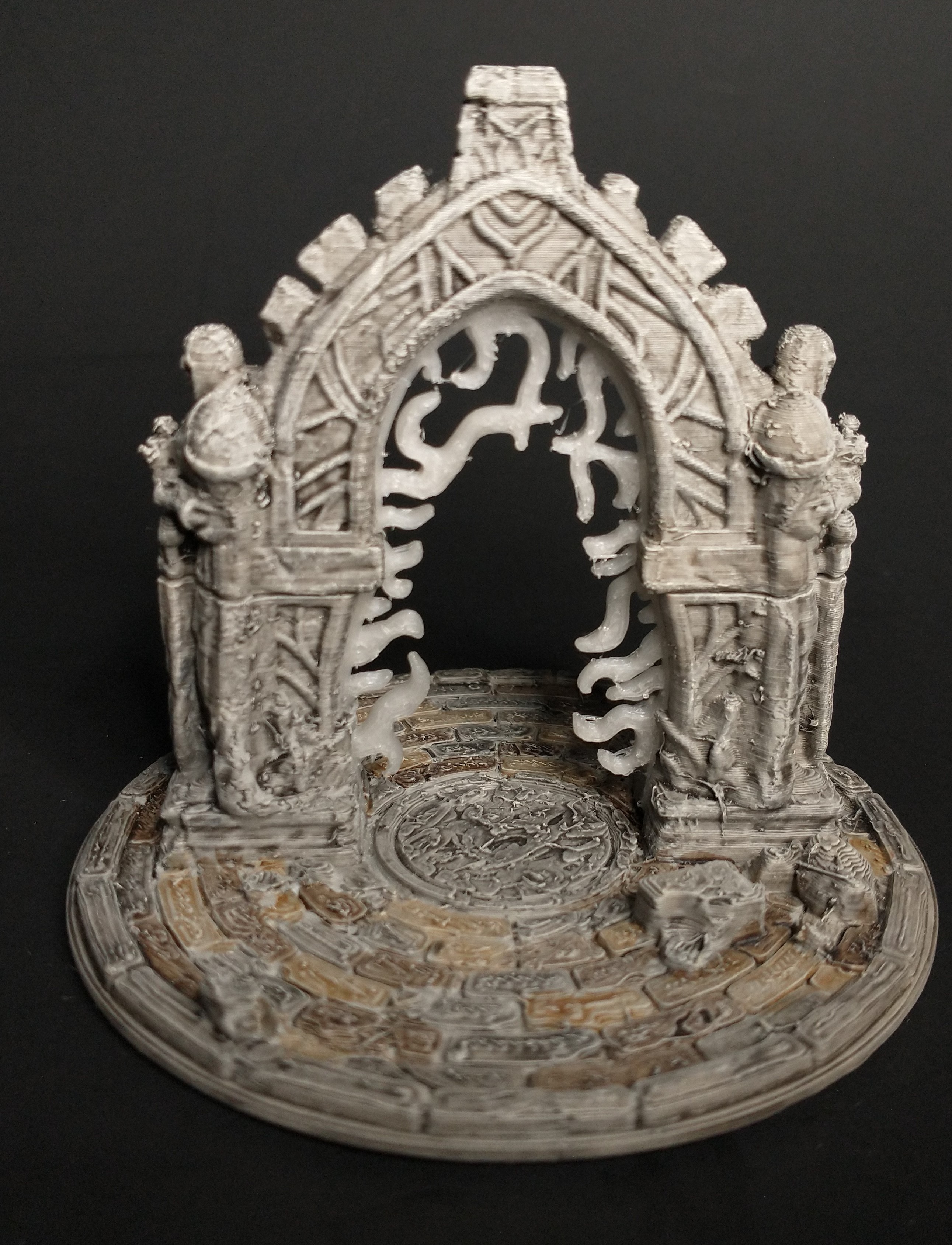 3D Printable Ancient Portal [Support-free] by Evan Carothers
