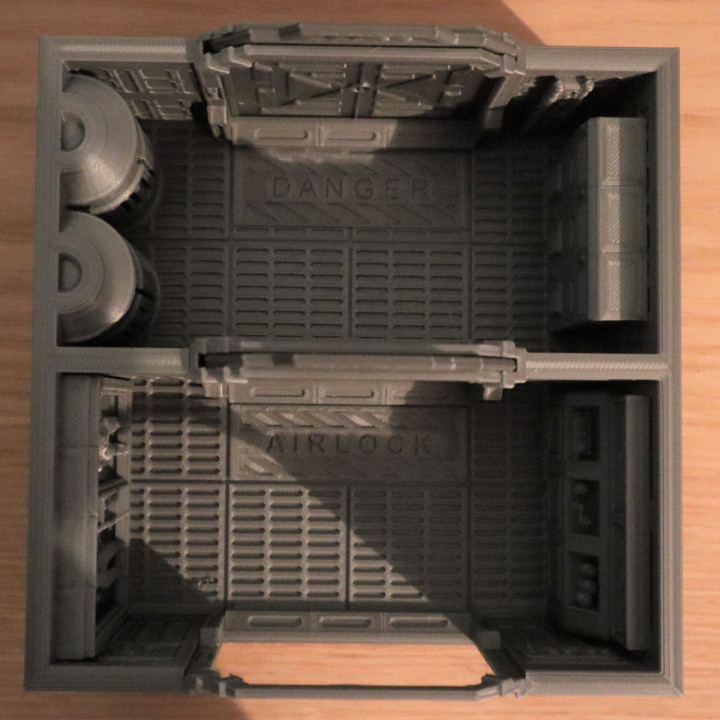 3D Printable Sci Fi Corridor - Airlock by Mark
