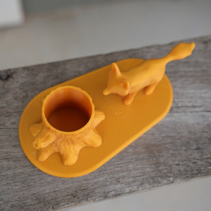 3D Printable Fox pen holder by Philippe Barreaud